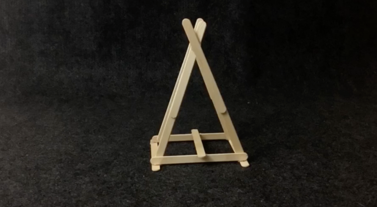 Try This STEM Activity for Kids: Popsicle Stick Ferris Wheel | ABCmouse