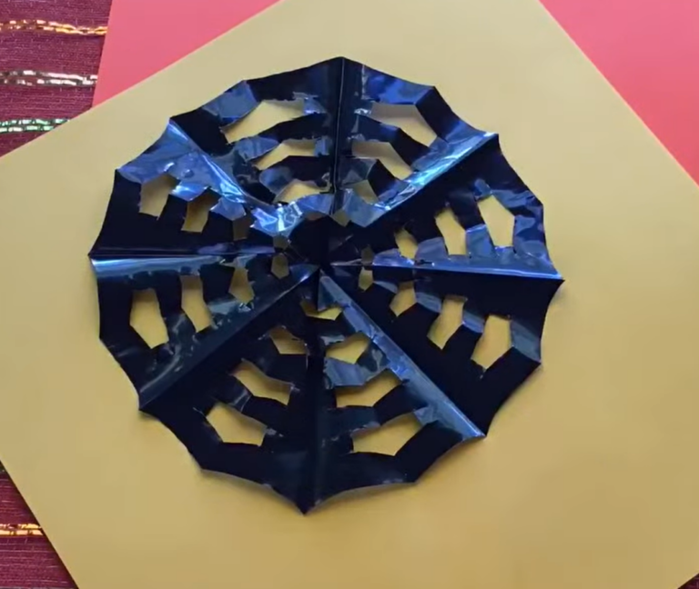 Itsy Bitsy Spider: Halloween Craft | ABCmouse