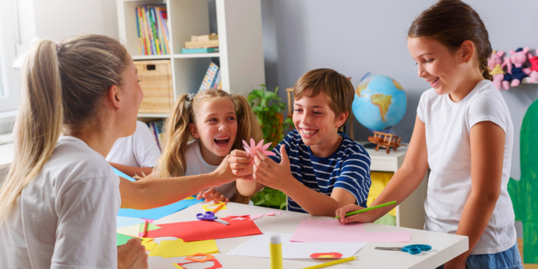 15 Socialization Tips for Homeschool Families | ABCmouse
