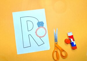 Letter R Crafts and Activities | ABCmouse