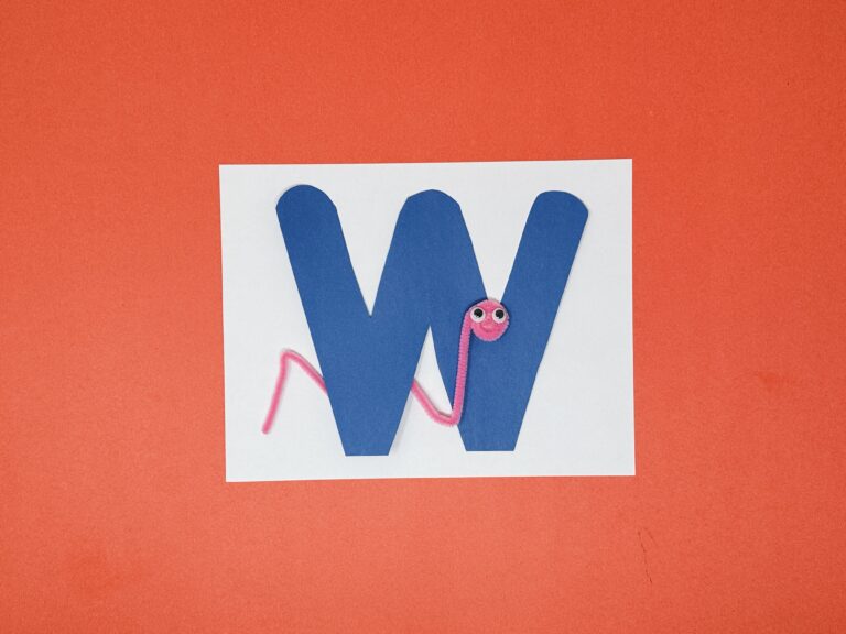 Letter W Crafts & Activities for Preschoolers | ABCmouse