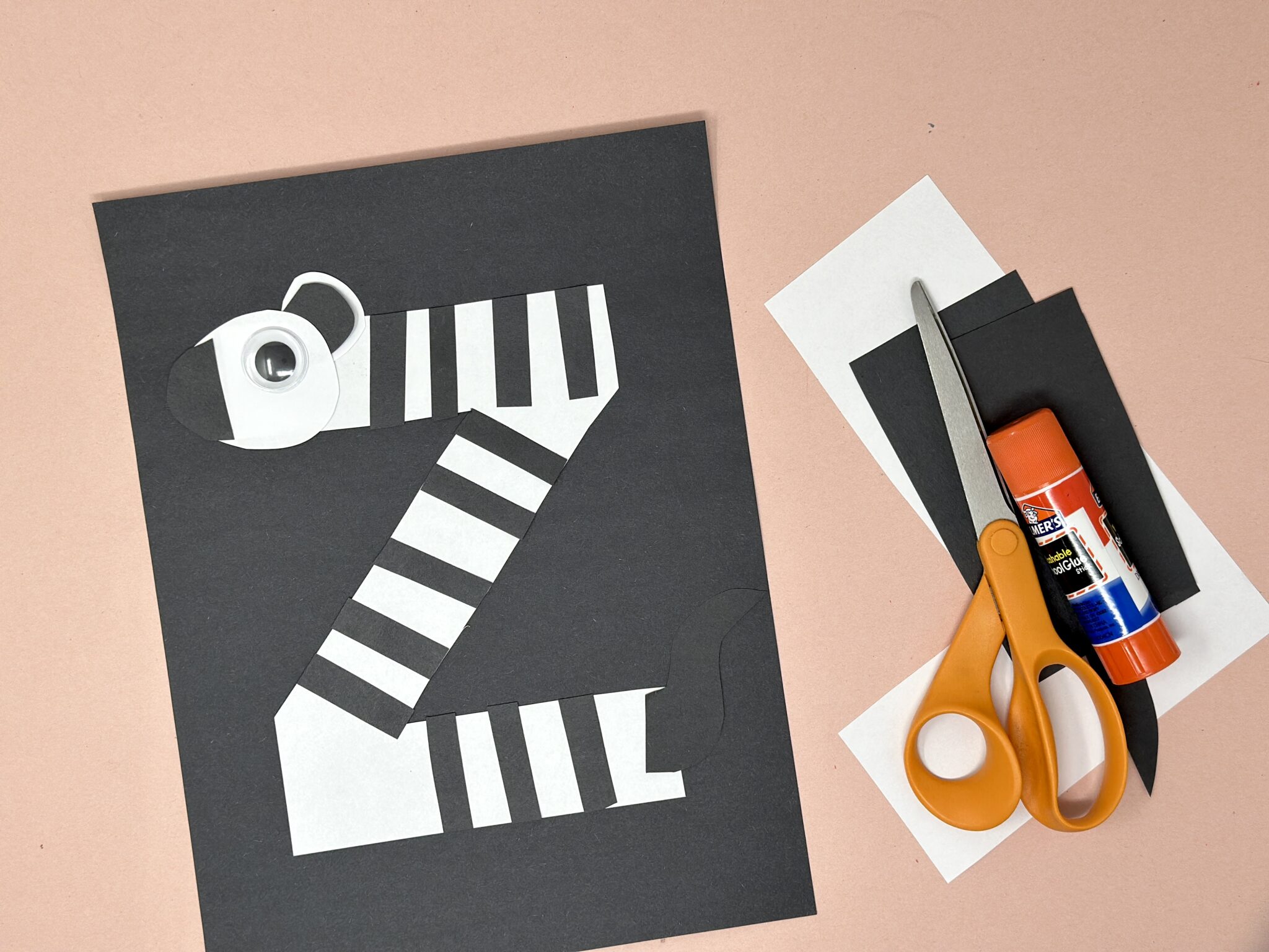 Letter Z Crafts and Activities for Preschoolers | ABCmouse