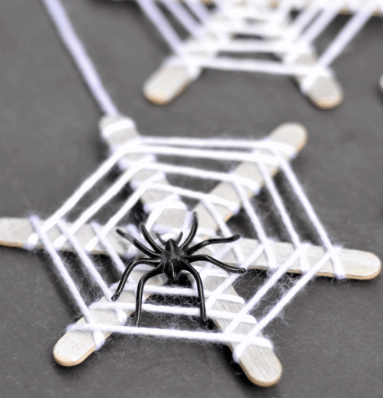 Halloween Crafts & Activities for Kids | ABCmouse